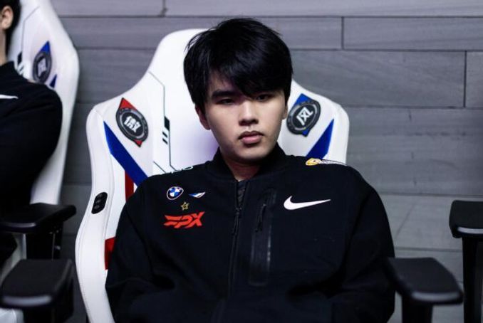 NEST出現心酸一幕，LWX一人撐起FPX，絕地翻盤晉級八強 - 電競 - iNewsDB 日日新聞．掌握每日新鮮事