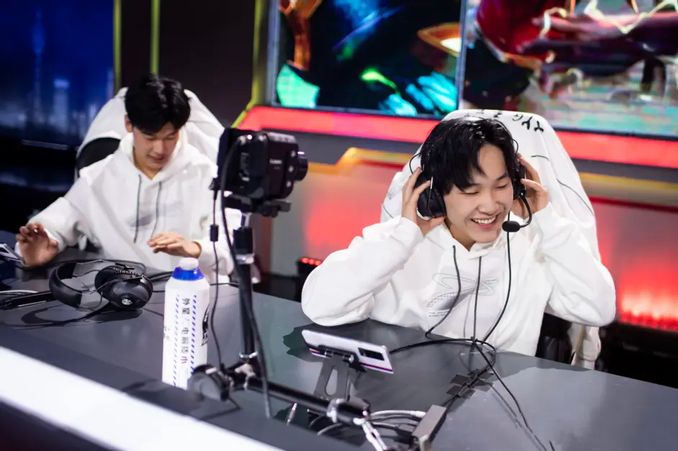 在S組接連被軍訓，事實證明，XYG打進S組，還真的是因為AG福利 - 遊戲 - iNewsDB 日日新聞．掌握每日新鮮事