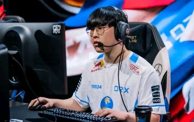 Faker第一，LPL僅小虎入榜!外媒評選S12中單Top5