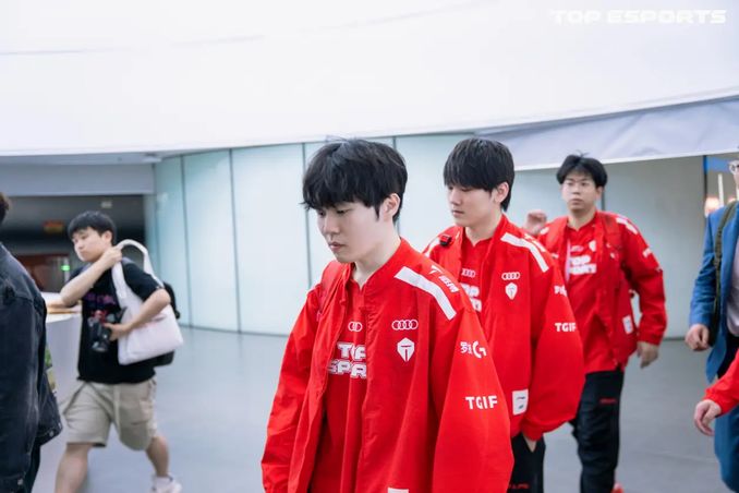 拳頭官方認證：S8的Uzi是歷史最佳AD，和Faker一樣用了Goat！ - 遊戲 - iNewsDB 日日新聞．掌握每日新鮮事