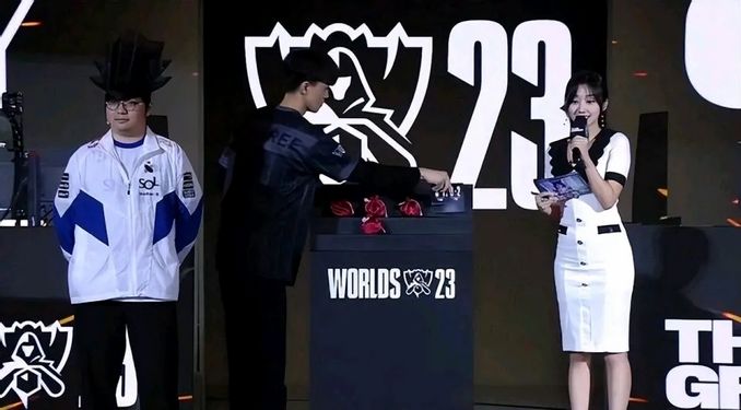 Caps世界賽惡意卡BUG？Uzi被妮蔻機制驚呆：這遊戲還能這樣玩嗎？ - 遊戲 - iNewsDB 日日新聞．掌握每日新鮮事