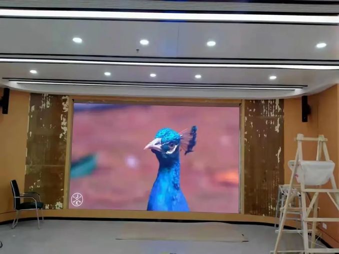 200人的多功能會議室做12平方室內P2.5全綵LED屏行不行？ - 數碼 - iNewsDB 日日新聞．掌握每日新鮮事