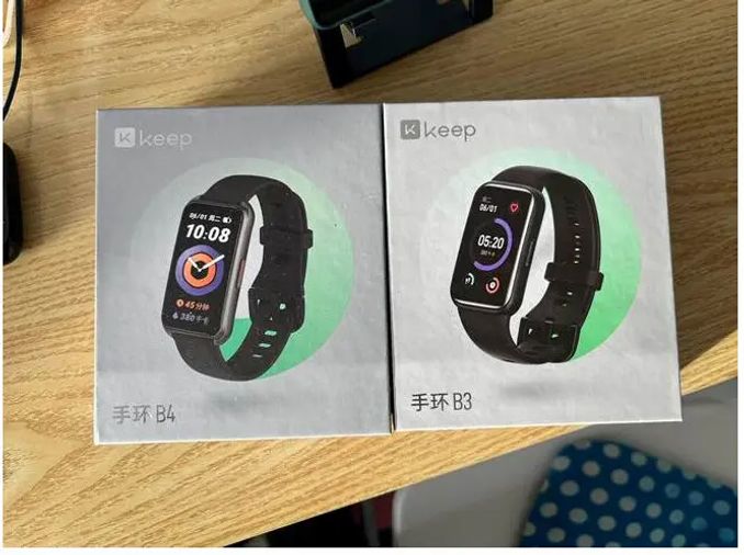 KEEP B3＆B4手環對比 - 數碼 - iNewsDB 日日新聞．掌握每日新鮮事