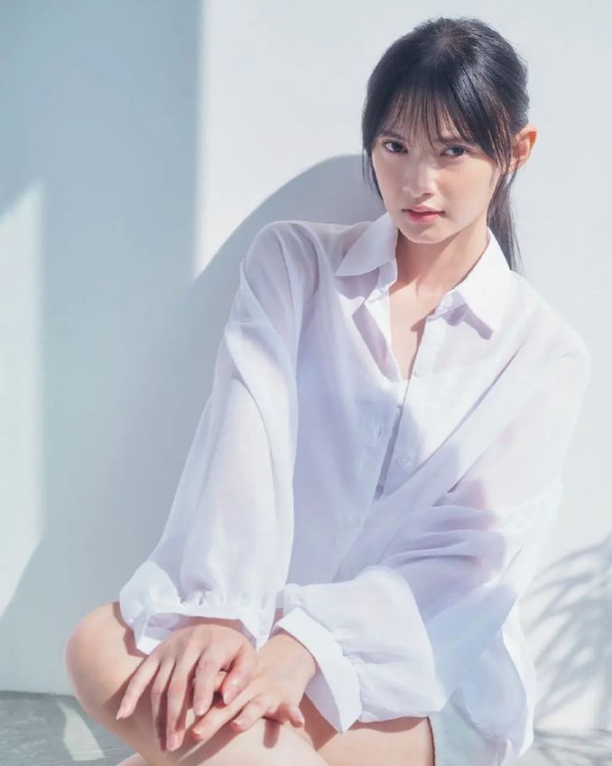 假面騎士geats：茨姆莉演員青島心個人寫真發佈，穿白色衣服的青島心真的好美 - 動漫 - iNewsDB 日日新聞．掌握每日新鮮事