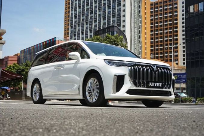 40萬國產新能源MPV，靠什麼打動BBA車主？ - 汽車 - iNewsDB 日日新聞．掌握每日新鮮事