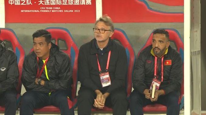 越媒：中國隊這表現讓人不服，僅37%控球率+3射正，武磊乏善可陳 - 運動 - iNewsDB 日日新聞．掌握每日新鮮事