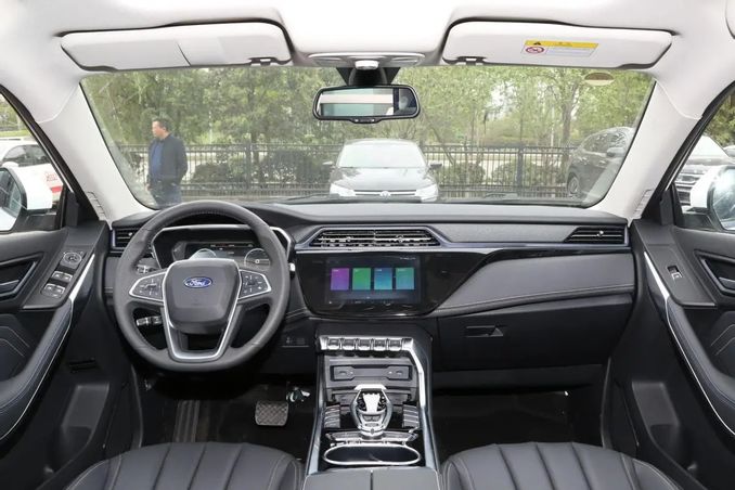 福特領界ev2020款靜領型設計風格非常獨特 - 汽車 - iNewsDB 日日新聞．掌握每日新鮮事