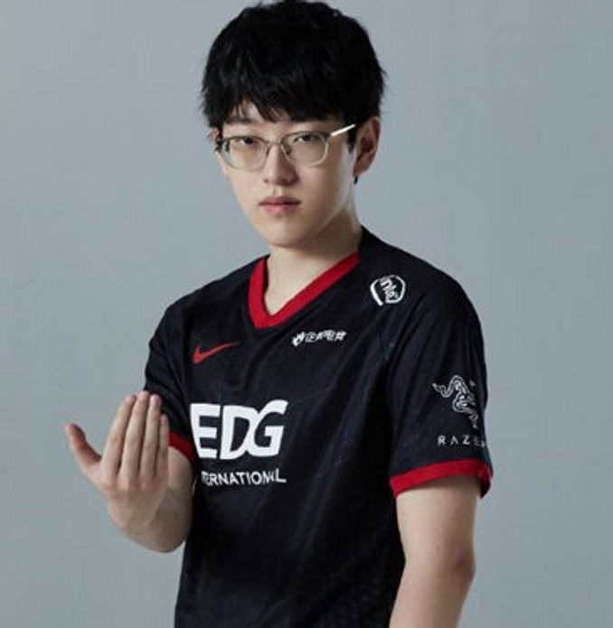 OBGG顯示FoFo加入EDG！WE招攬戰馬當教練 - 電競 - iNewsDB 日日新聞．掌握每日新鮮事