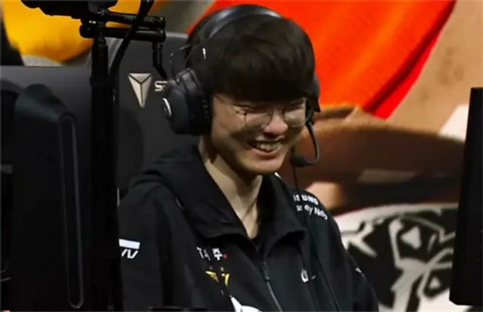 T1擊敗RNG後被甩臉色：吃中式火鍋沒人歡迎，faker一來就有位置了 - 遊戲 - iNewsDB 日日新聞．掌握每日新鮮事