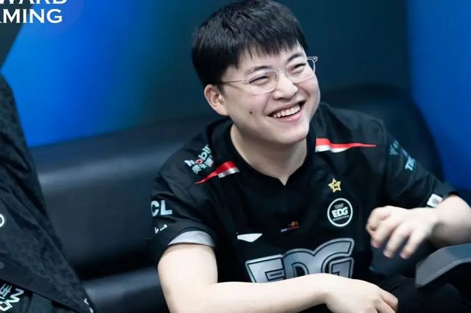 Uzi碾壓RA，Faker評價小狗，表示希望他快樂 - 遊戲 - iNewsDB 日日新聞．掌握每日新鮮事