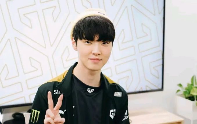 活動繼EDG和DK後，GEN也中招了！官宣：chovy和教練確診，將隔離參賽 - 遊戲 - iNewsDB 日日新聞．掌握每日新鮮事