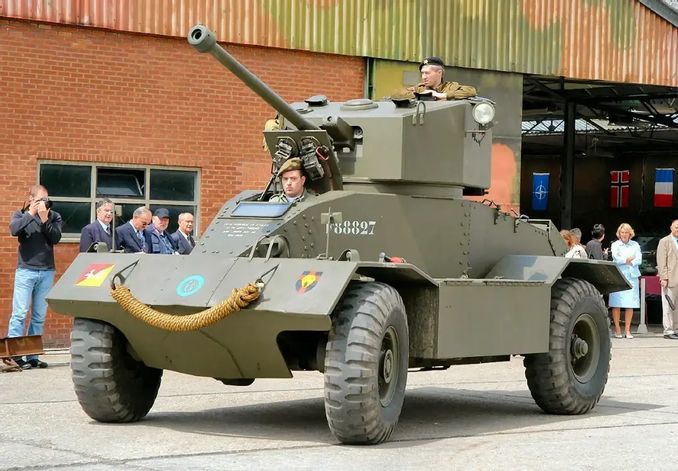 WOT新車丨大頭車警告！英系中坦線初始車 5級AEC裝甲車詳細數據展示 - 遊戲 - iNewsDB 日日新聞．掌握每日新鮮事