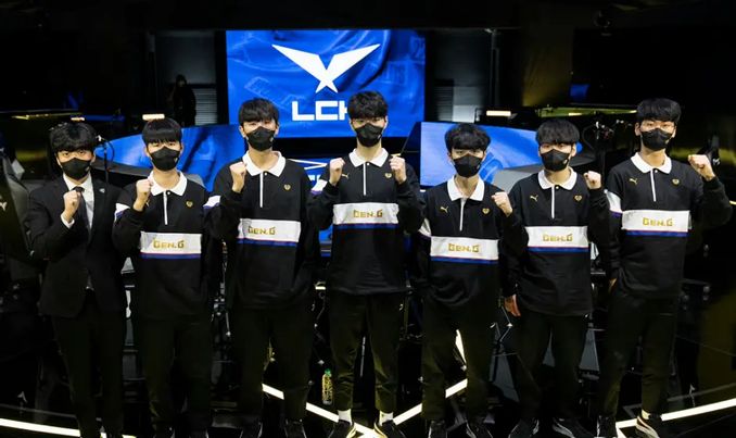 活動T1登機！GEN、DK預期10月出發，Chovy發聲迴應LCK粉絲 - 遊戲 - iNewsDB 日日新聞．掌握每日新鮮事