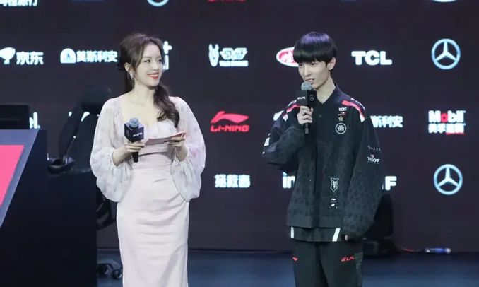 EDG零封LNG後，餘霜大秀身材打臉質疑聲浪 - 遊戲 - iNewsDB 日日新聞．掌握每日新鮮事