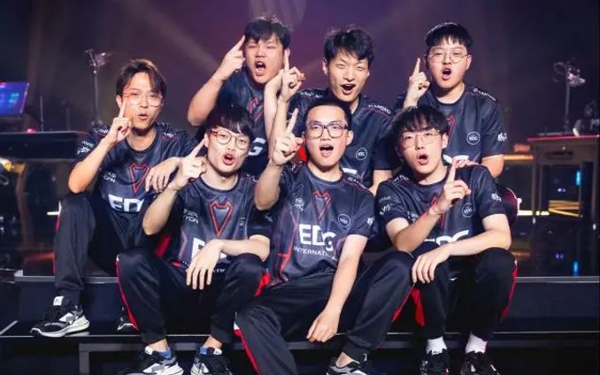 EDG橫掃GIA挺進八強賽，康康殘局絕殺驚豔全場 - 遊戲 - iNewsDB 日日新聞．掌握每日新鮮事