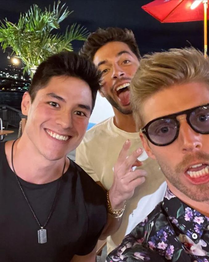 混血兒健身男模特 Alex Wach，寧可枝頭抱香死，何曾吹落北風中