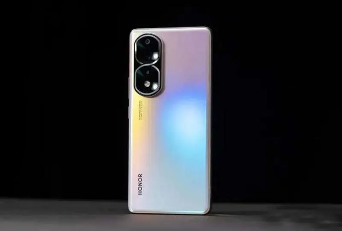 終於等到，榮耀80Pro直降1000元，高顏值的實力選手